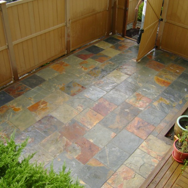 Rustic Brown Slate Paving - The Natural Slate CompanyThe Natural Slate ...